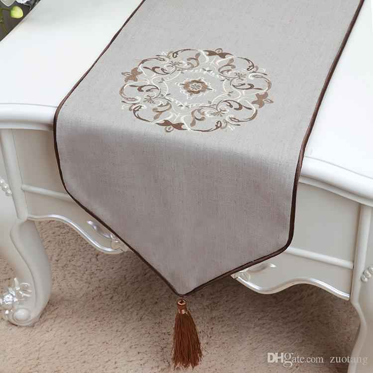 10 Embroidery Gift Ideas For Your Friends and Family